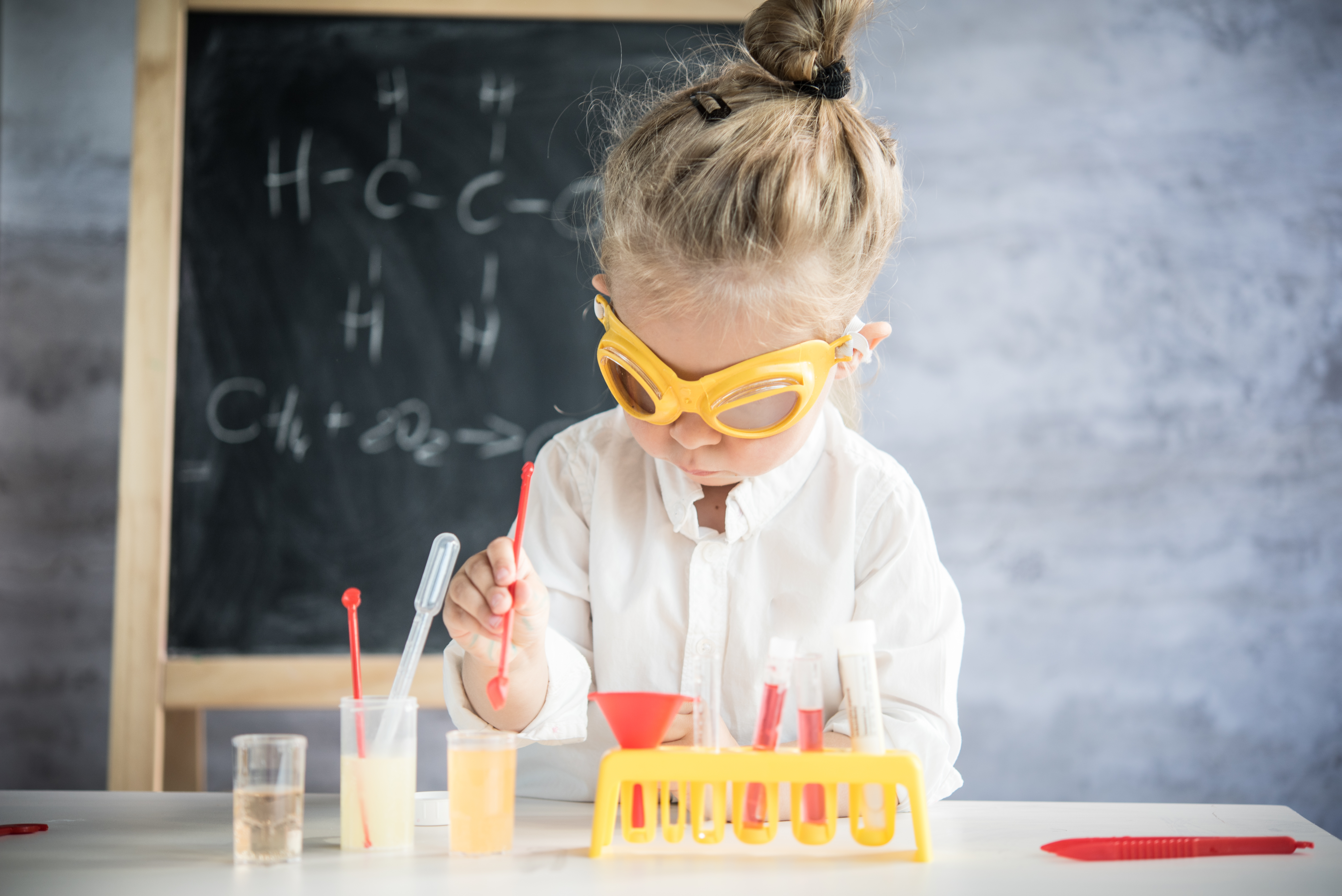 Overachievers Montessori Primary School | Paper Pinecone