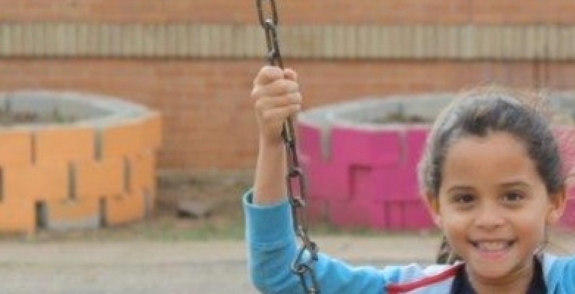 Fuentes Elementary Extend-A-Care | Paper Pinecone